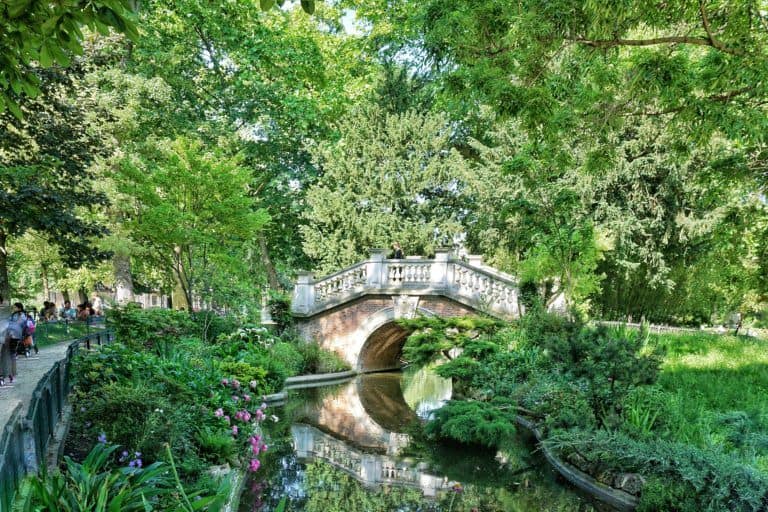 10 Best Green Spaces, Gardens & Parks in Paris Worth a Visit | solosophie