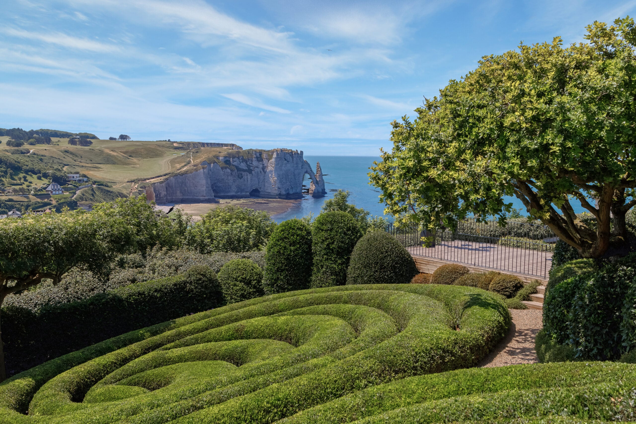 A Guide to the Best Things to do in Étretat, Normandy | solosophie
