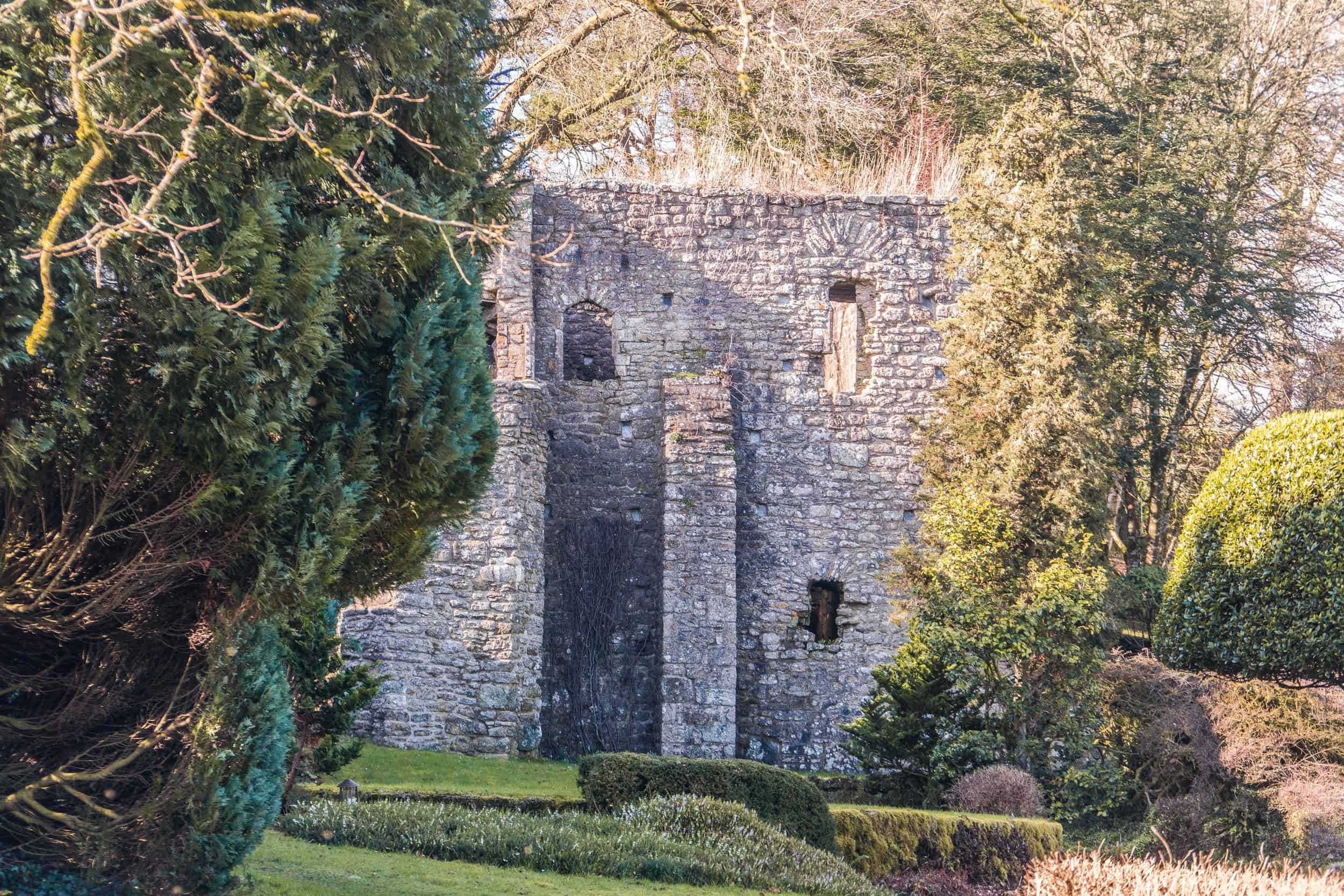 Gidleigh Guide: Quintessential British Village, Castle & Church ...