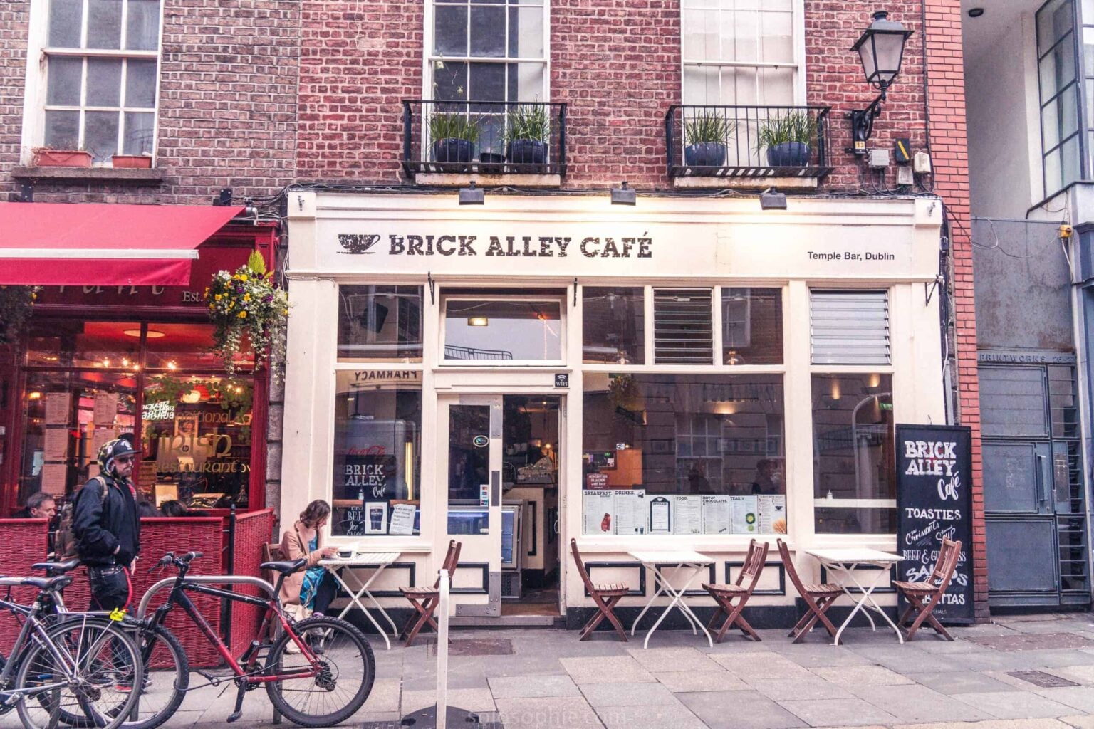 10+ Best Coffee Shops in Dublin, Capital of the Emerald Isle | solosophie