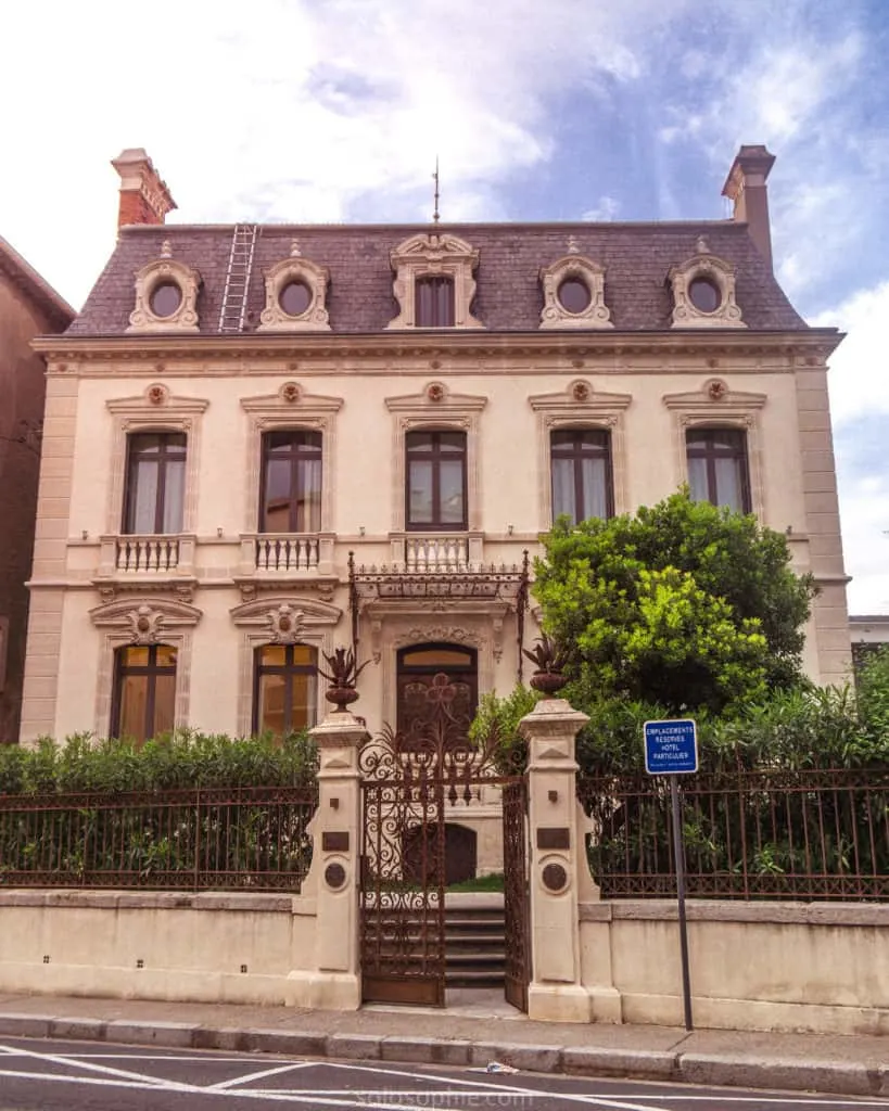 Where to Stay in Beziers: L'Hotel Particulier Beziers Review | solosophie