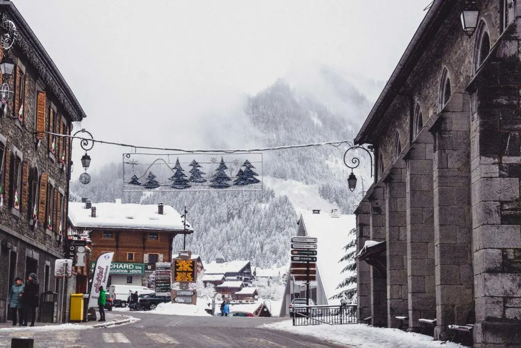 A Guide to Châtel, the Ski Village of Haute-Savoie, France | solosophie