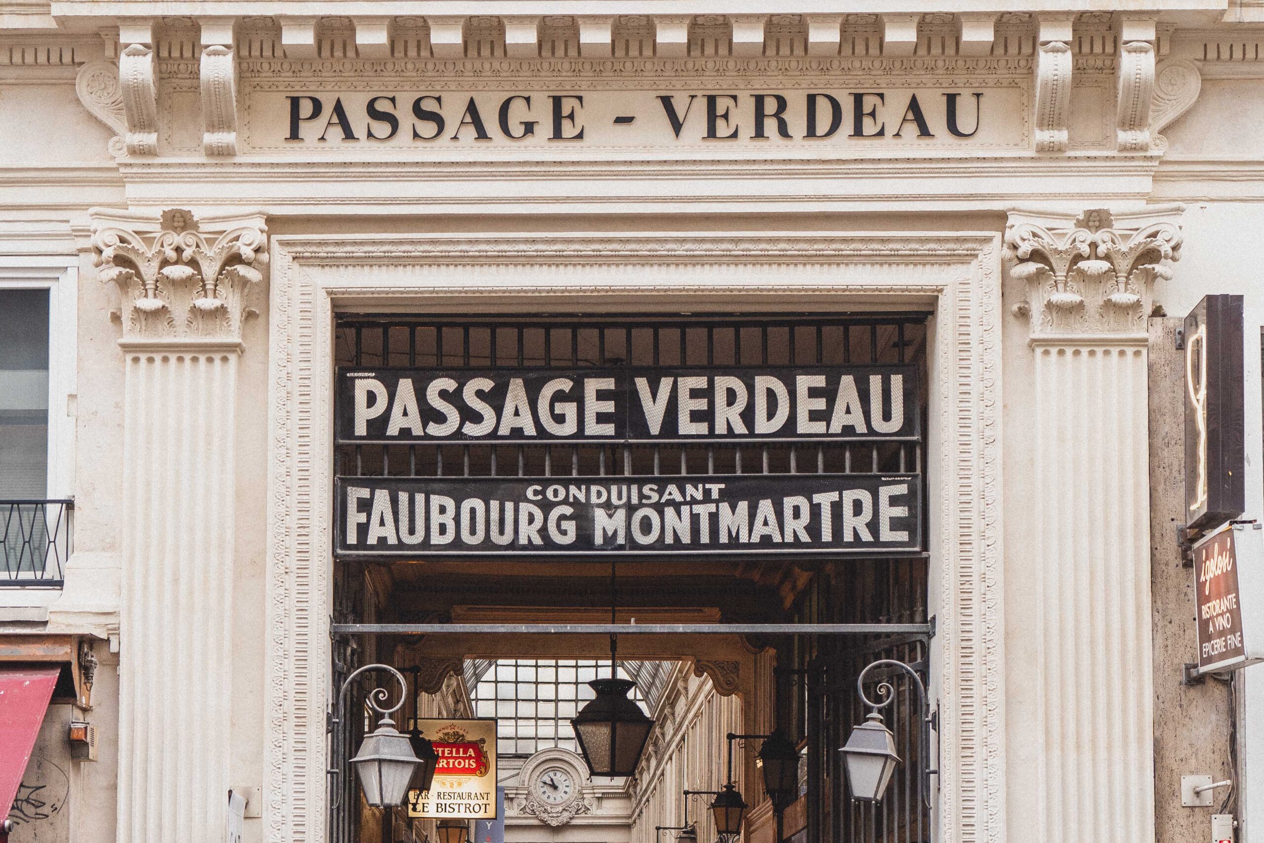 A Guide to the Best of the Secret Covered Passages of Paris | solosophie