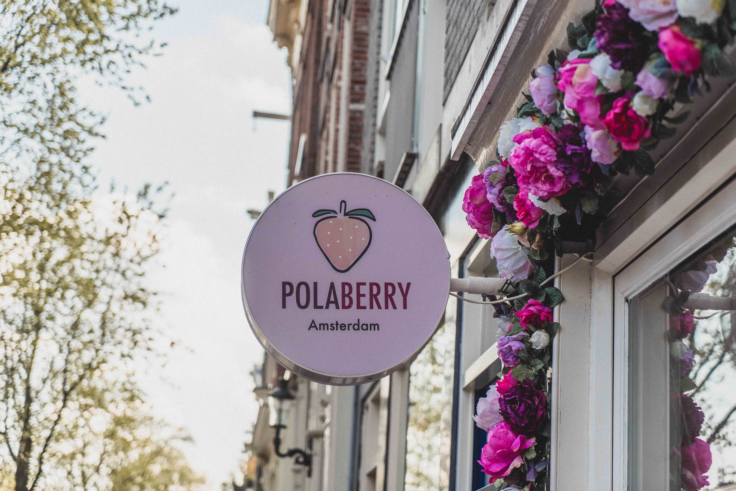 Polaberry: Visit the Most Instagrammable Café in Amsterdam | solosophie
