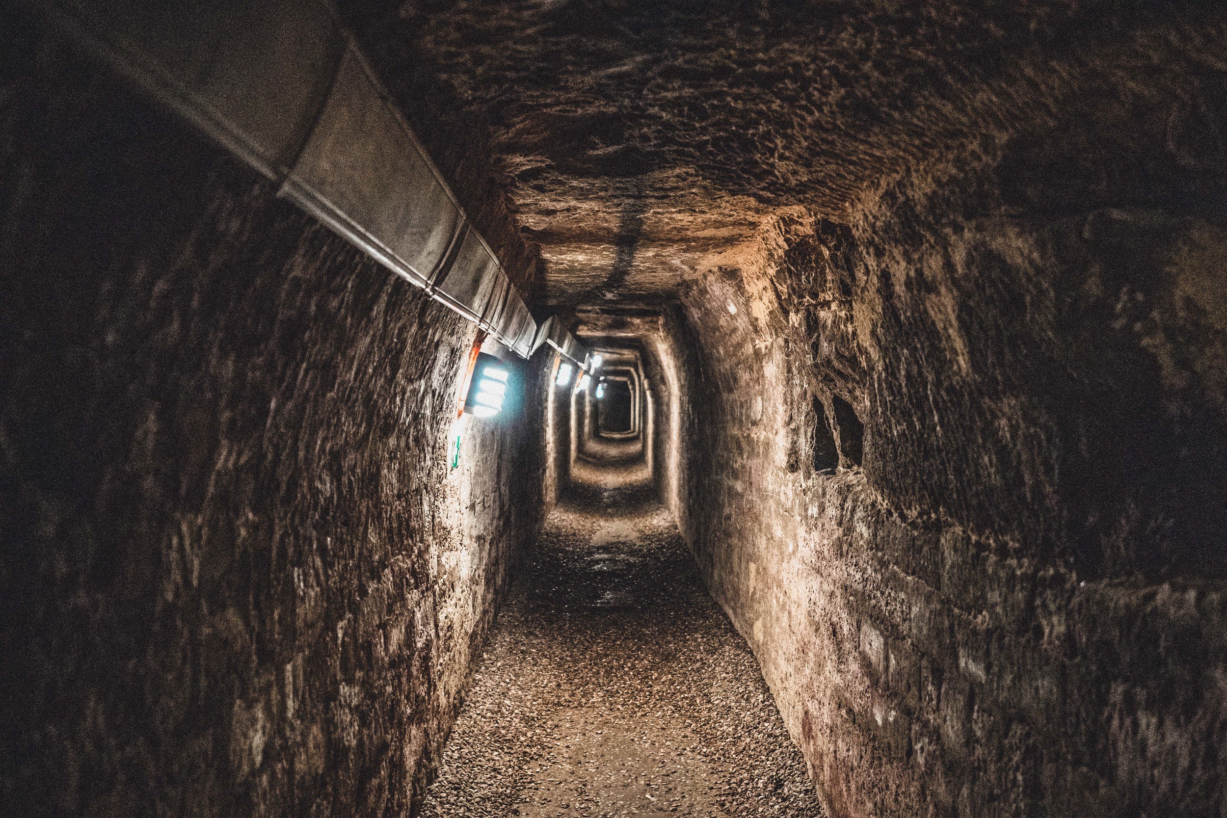 How to visit the Paris Catacombs, 14th Arrondissement | solosophie