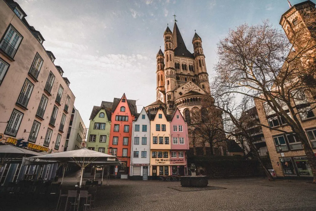 How to Visit the Fischmarkt Köln (Cologne Fishmarket) | solosophie