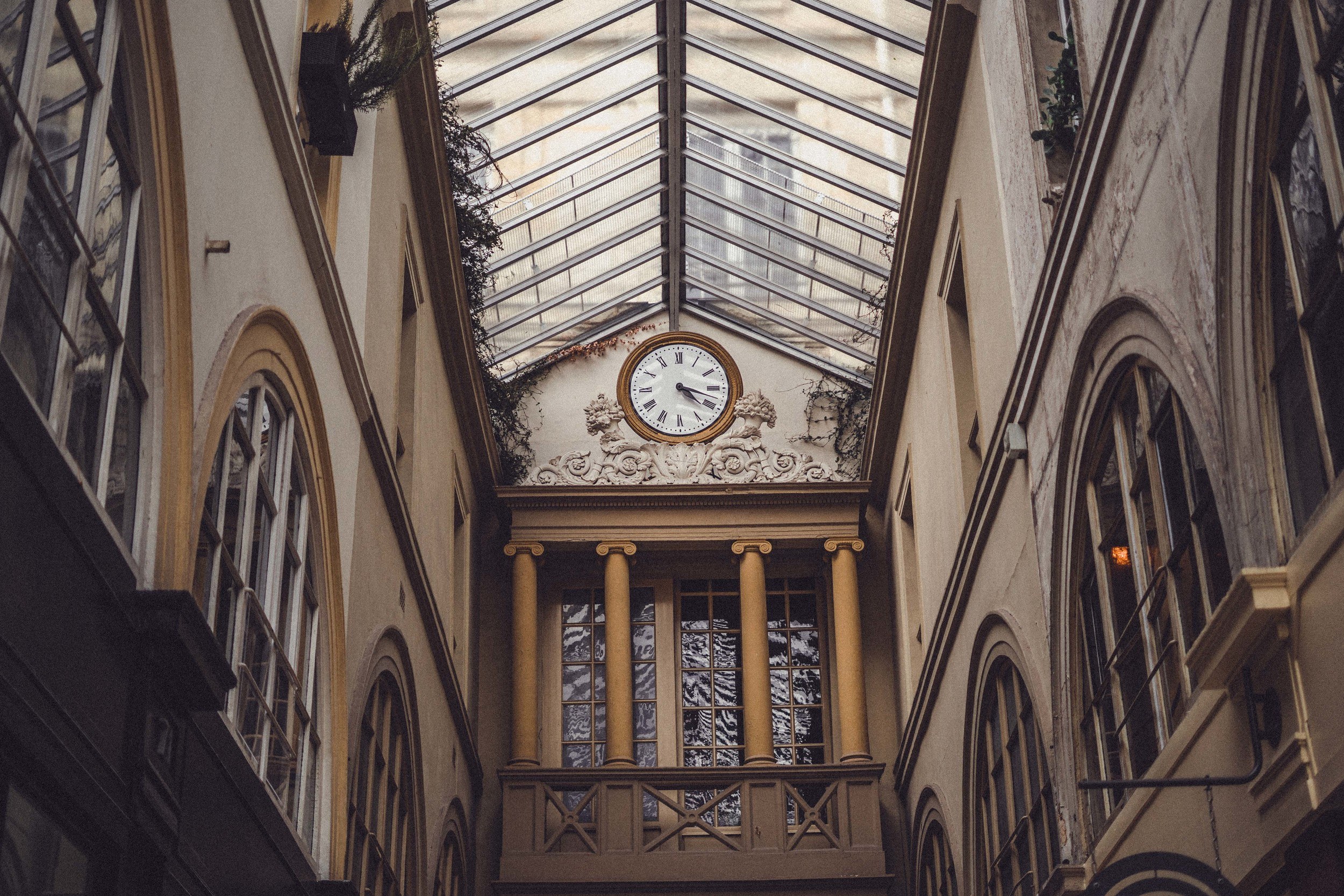 Passage Choiseul: A Secret Arcade in the 2nd Arrondissement | solosophie