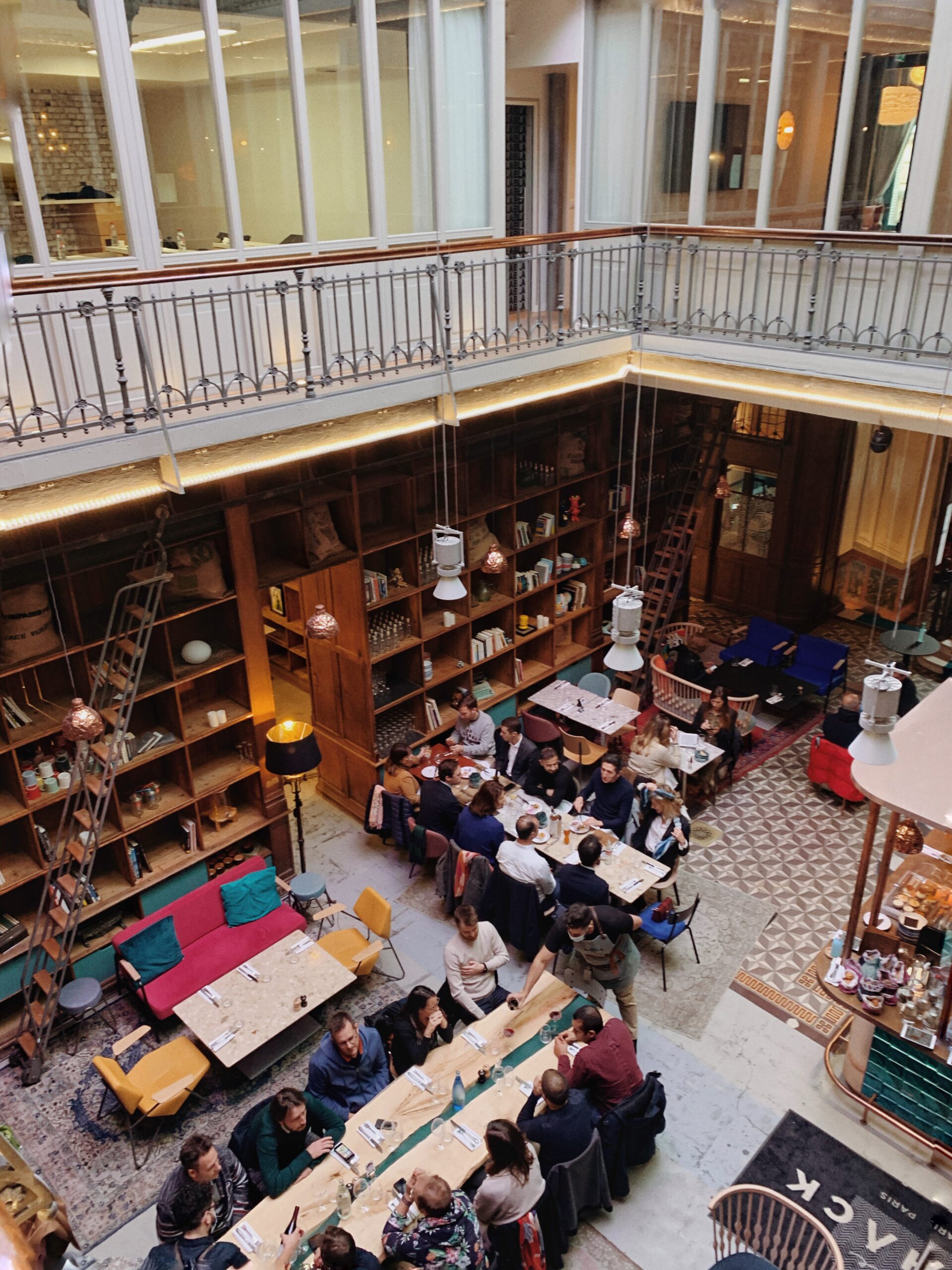 Le Shack Paris Review: A New Concept in the 9th Arrondissement