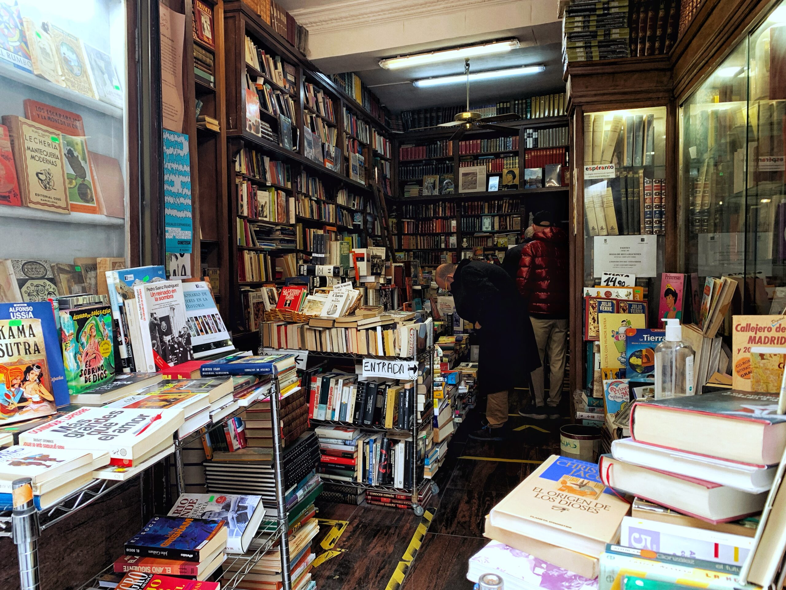 These Madrid Bookshops Will Steal Your Heart | solosophie