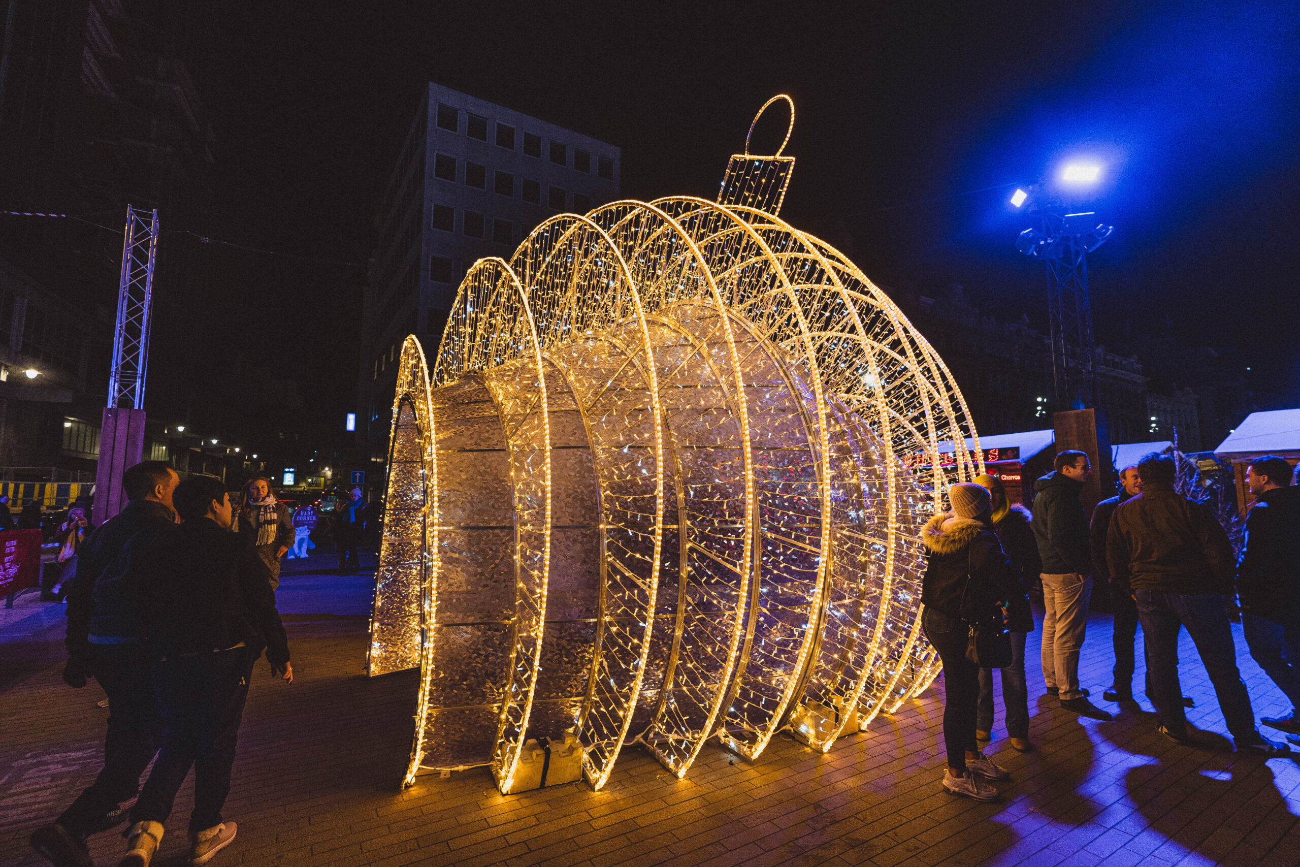 Brussels Christmas Market Guide 2023 (Events, Tips, Illuminations)