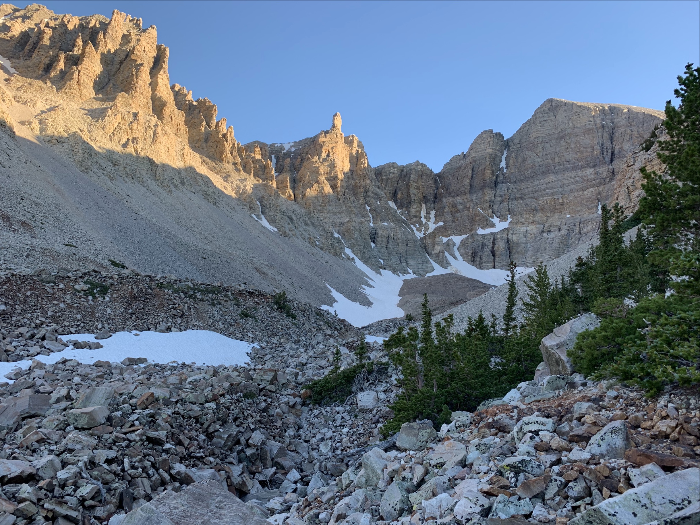 10+ Hidden Gems and Secret Spots in Nevada | solosophie
