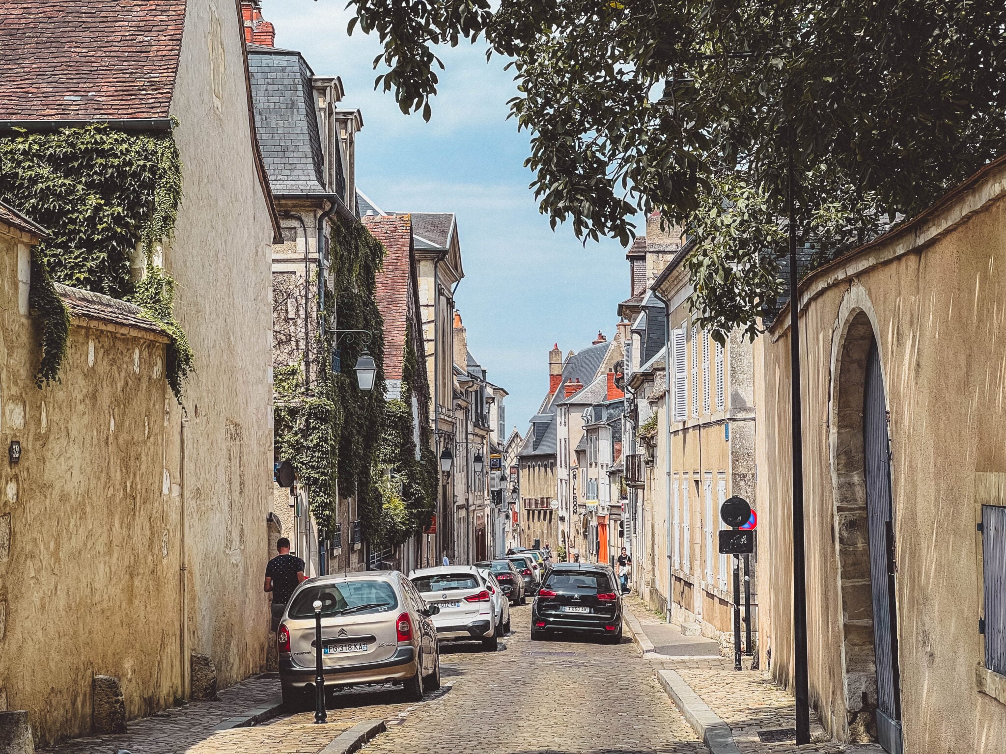 A Guide to the Best Things to do in Bourges, France | solosophie
