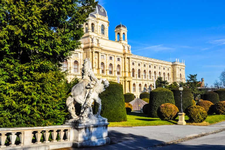 A One Day in Vienna Itinerary You'll Want to Steal | solosophie