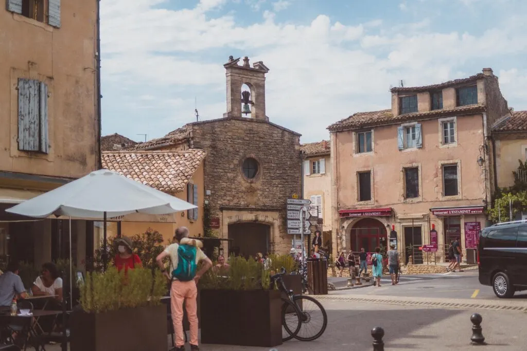An Insider's Guide to the Best Things to do in Gordes, France