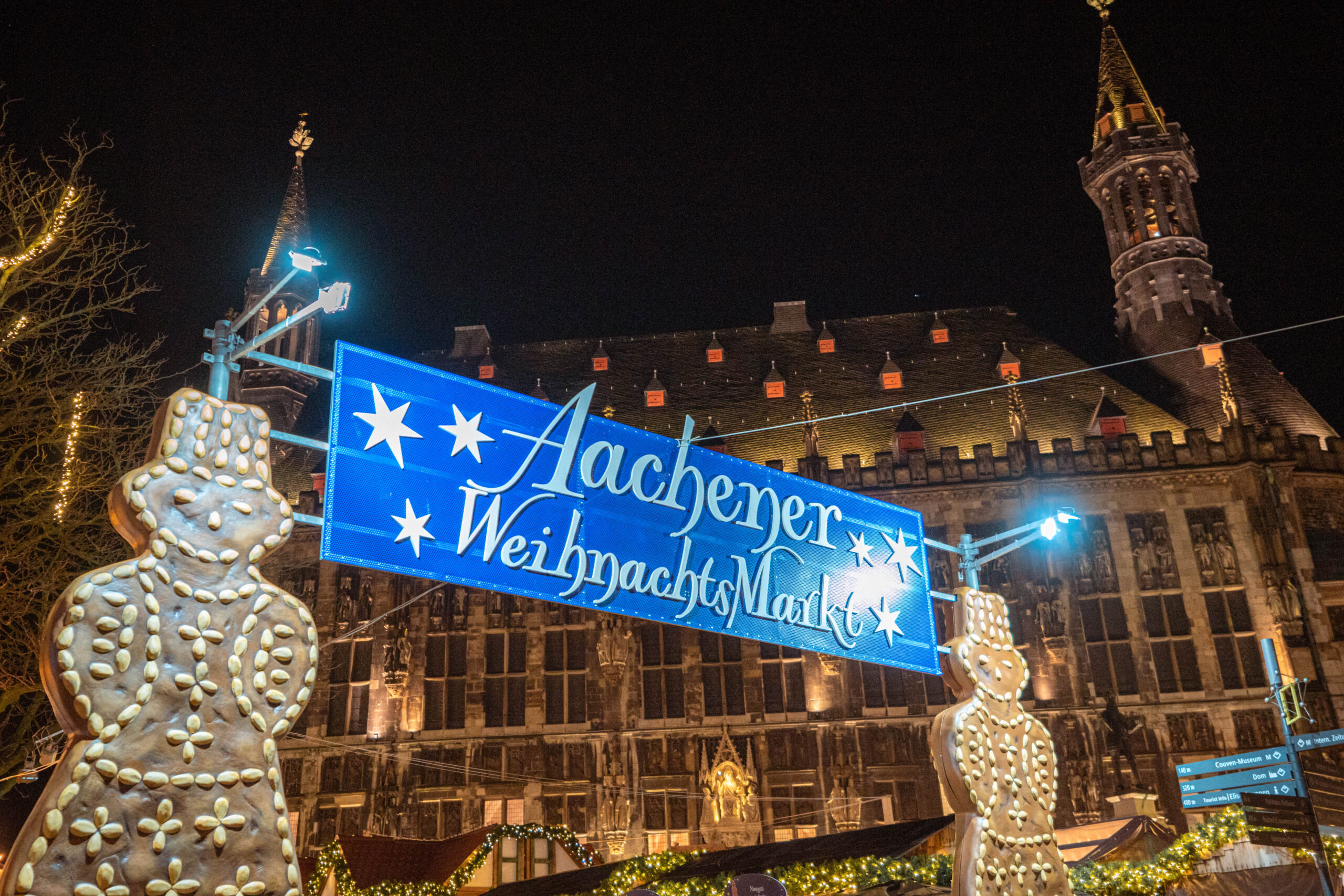 Aachen Christmas Market Guide 2022: Events & Illuminations | solosophie