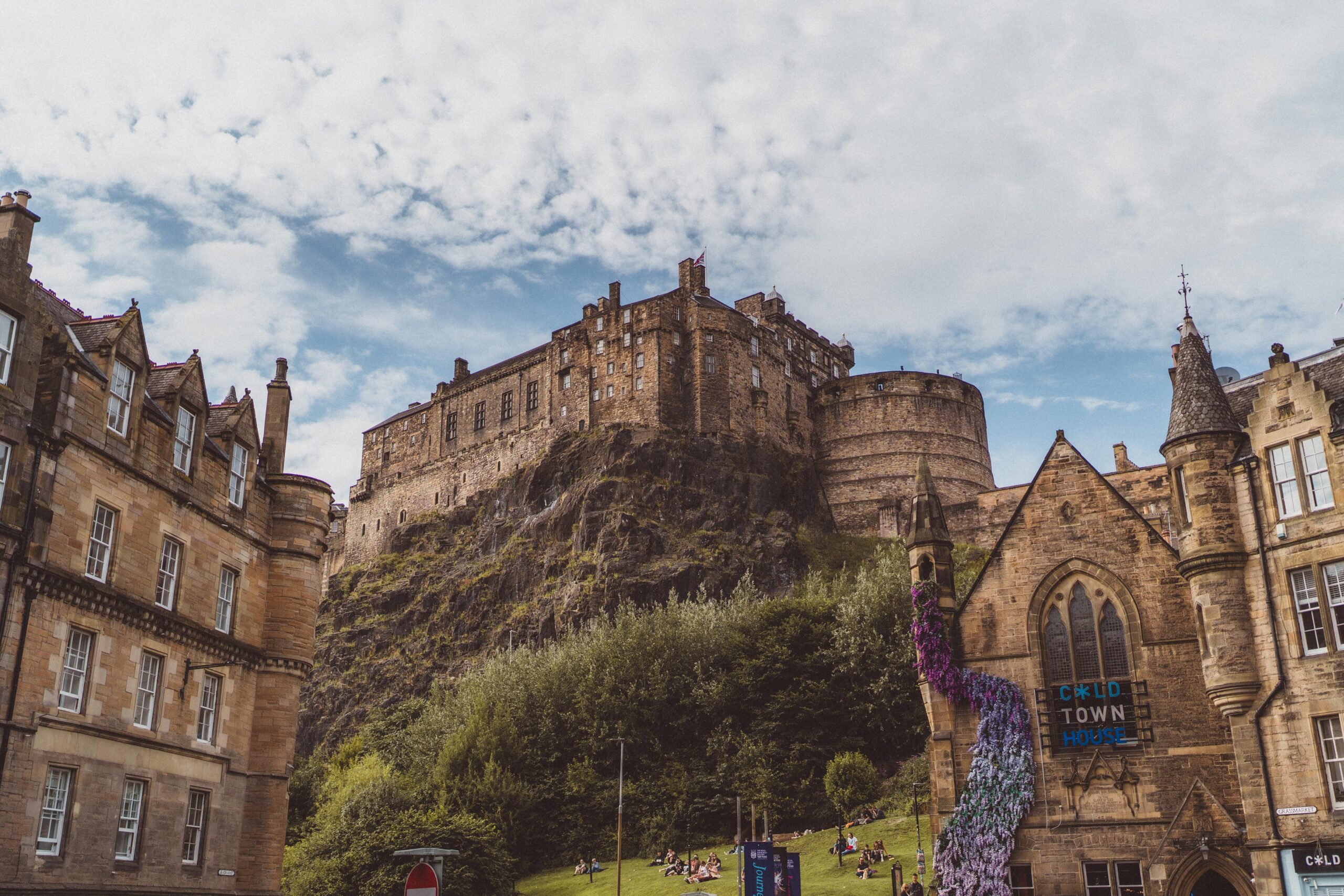 How to Spend the Perfect One Day in Edinburgh Itinerary