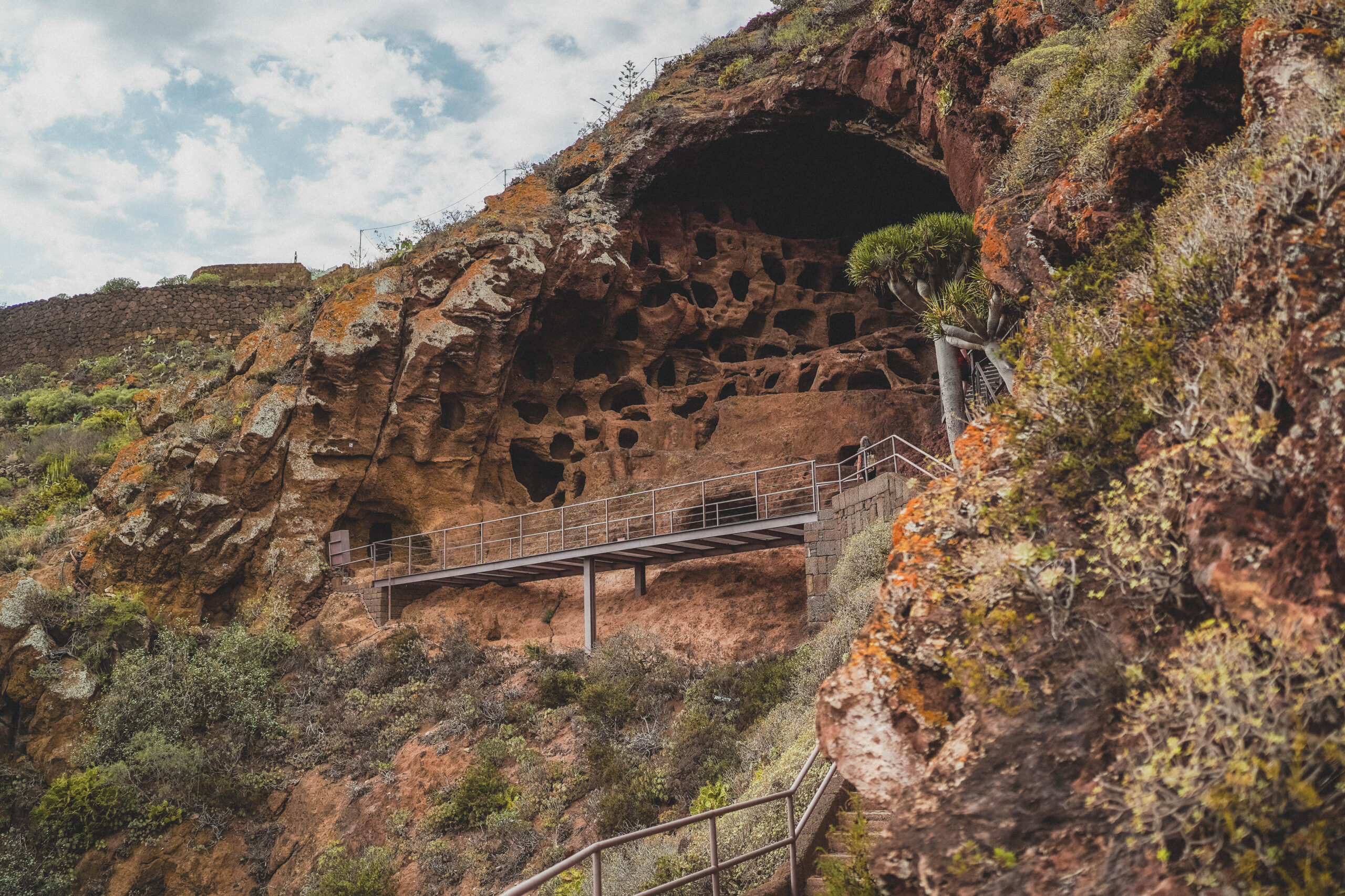 How to Visit Cenobio de Valerón, Gran Canaria | solosophie