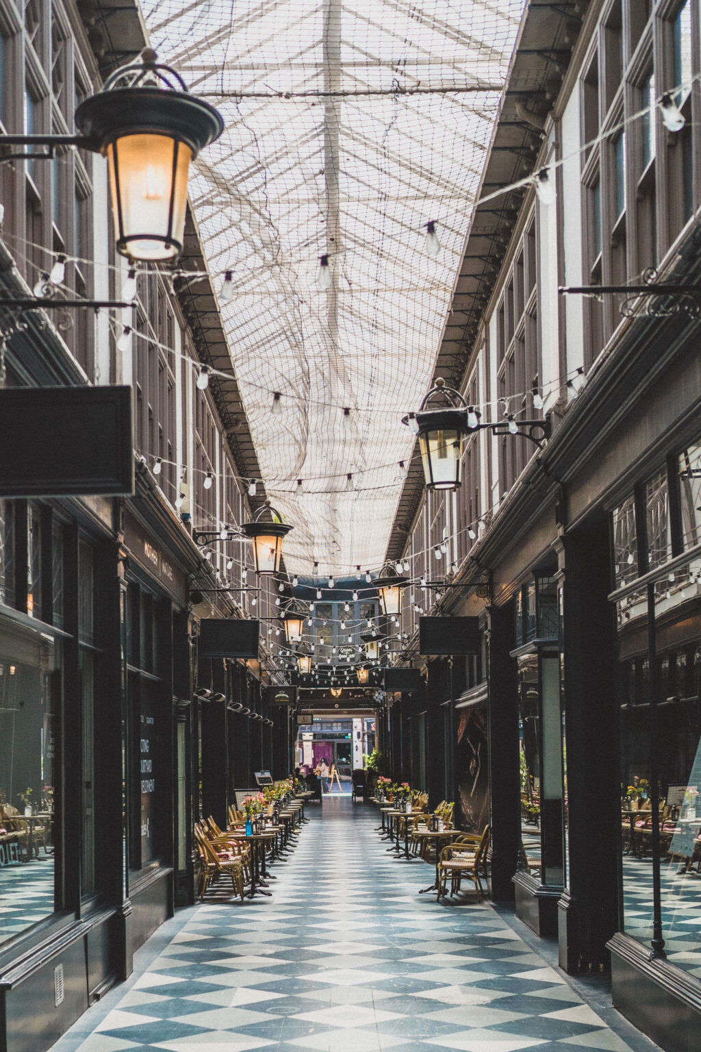 A Complete Guide to the Cardiff Arcades | solosophie