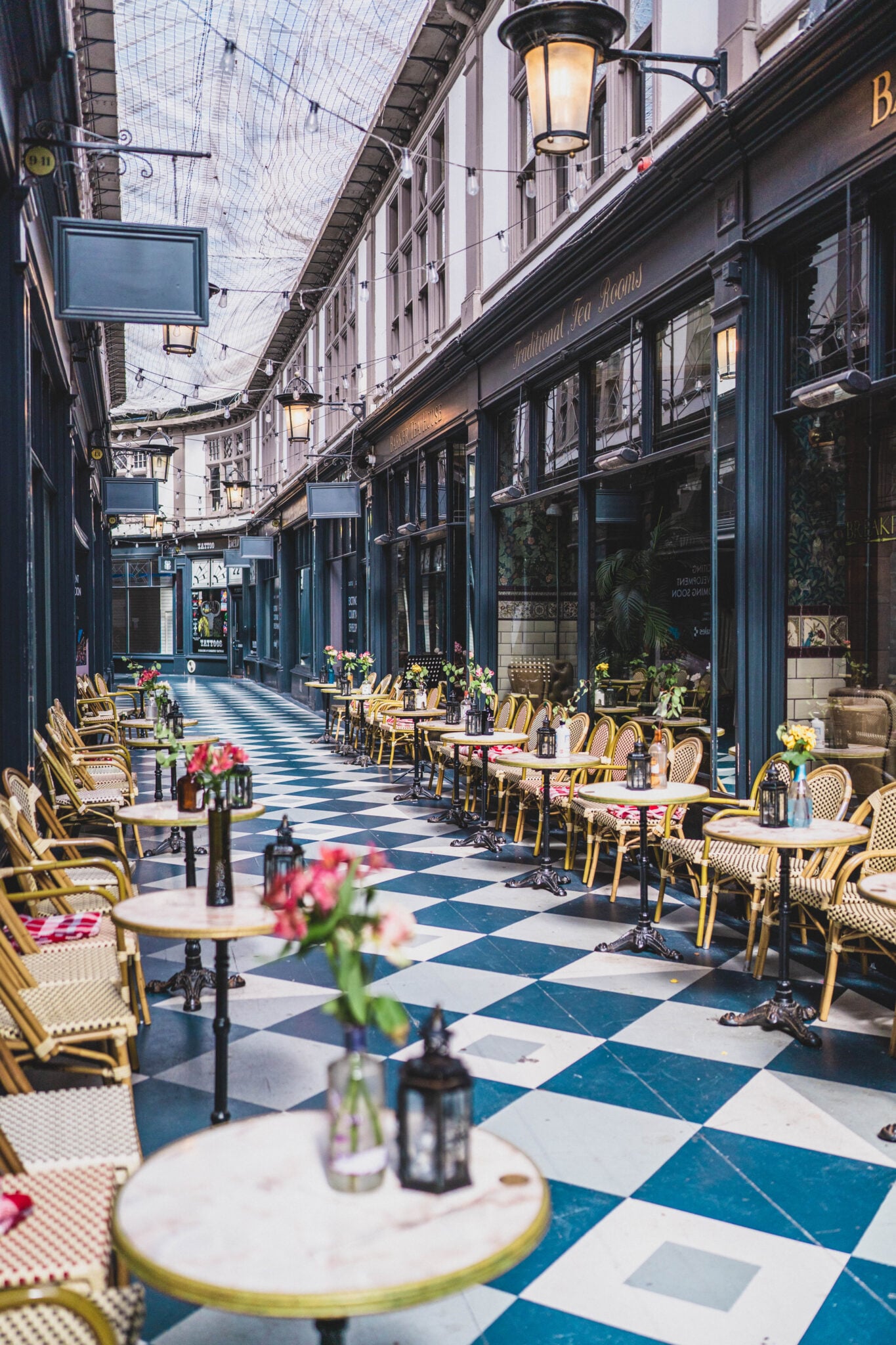 A Complete Guide to the Cardiff Arcades | solosophie