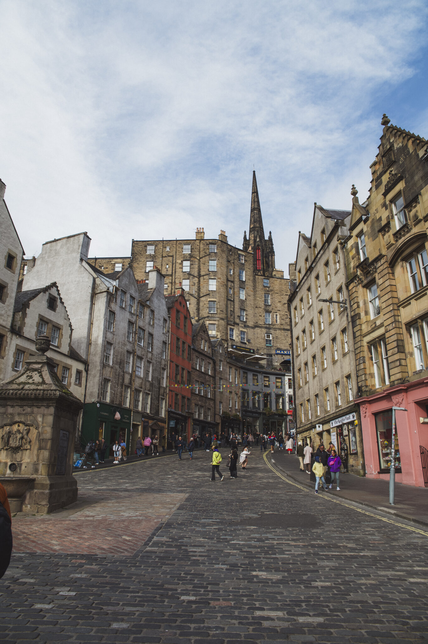 Haunted Edinburgh: Discover the City’s Spookiest Secrets | solosophie